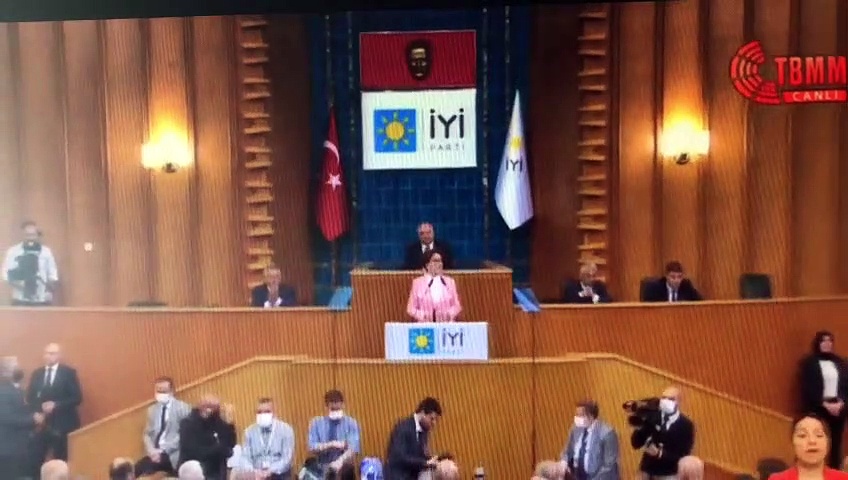 Akşener çiftçiyi kürsüye çıkardı, TBMM TV yayını kesti