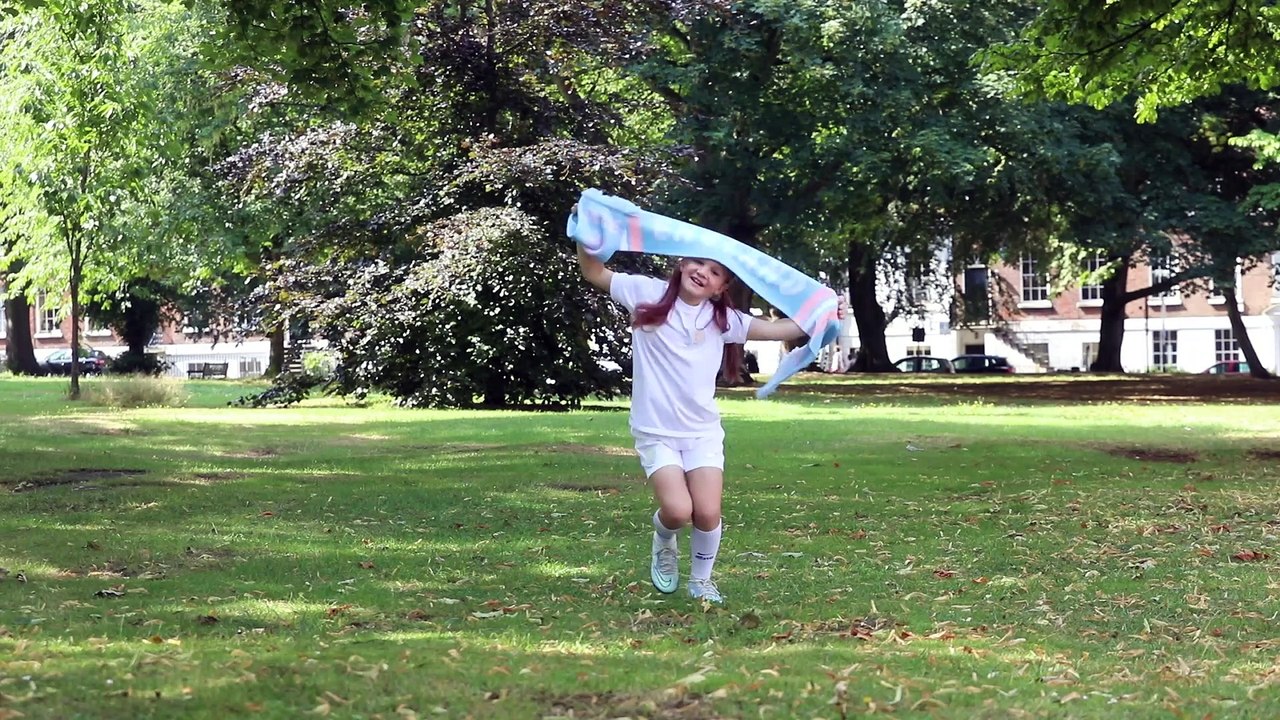England fan Tess, 8, goes viral dancing to Sweet Caroline after ...