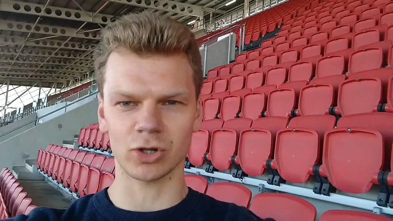 Joe Nicholson reacts as Sunderland defeat Bristol City 2-3 at Ashton ...