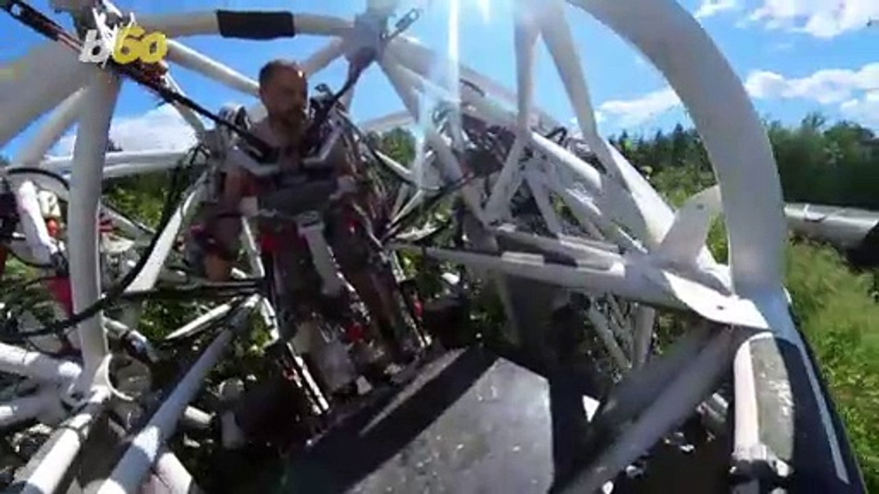 World’s Largest Tetrapod Exoskeleton Mech Suit Inspires New Sport ...
