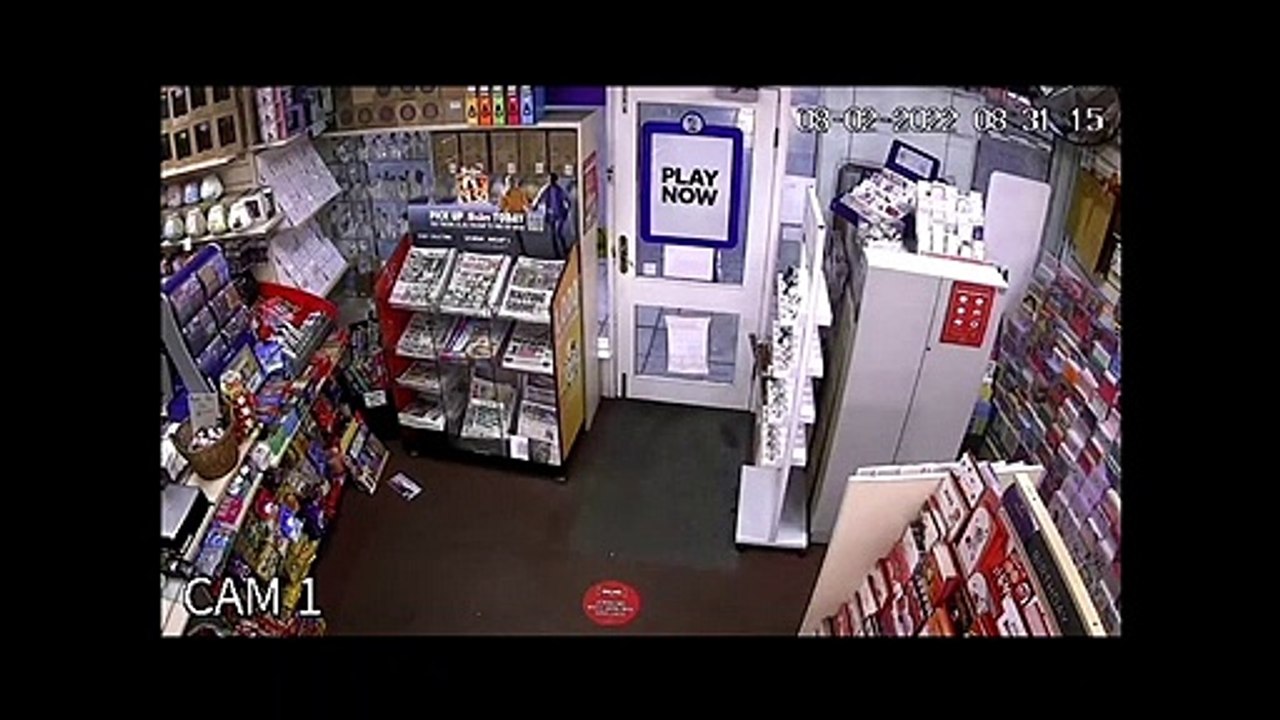 CCTV footage of botched Sunderland Post Office raid - video Dailymotion