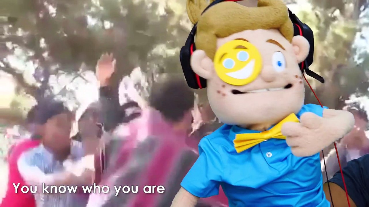 STUCK in GRANNY'S FLOOR! + Puppet vs Grandpa (FGTeeV Glitches the Games ...