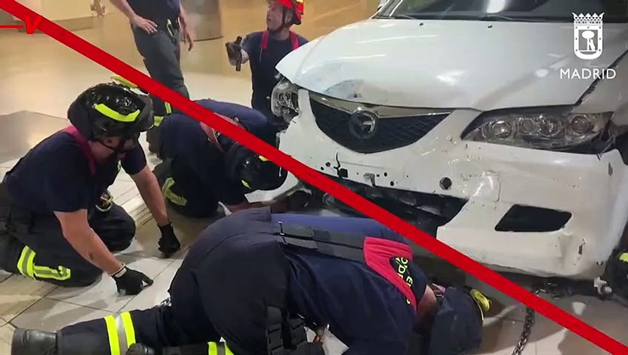 Thief Fails to Flee, Instead Gets Car Stuck in Transit Stop Stairwell ...