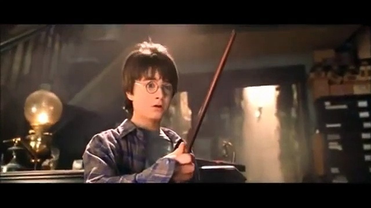 Harry Potter à l'école des sorciers Bande-annonce (PT) - Vidéo Dailymotion