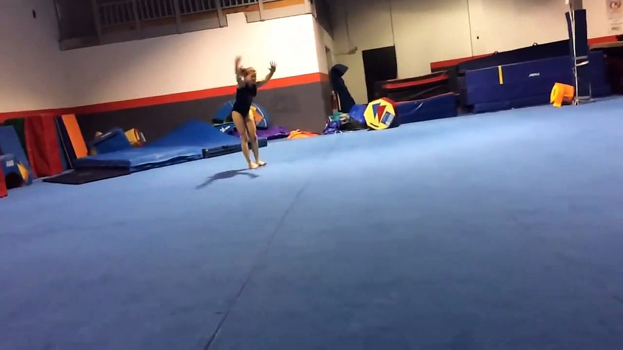 Gymnastics Backflip Fail - video Dailymotion