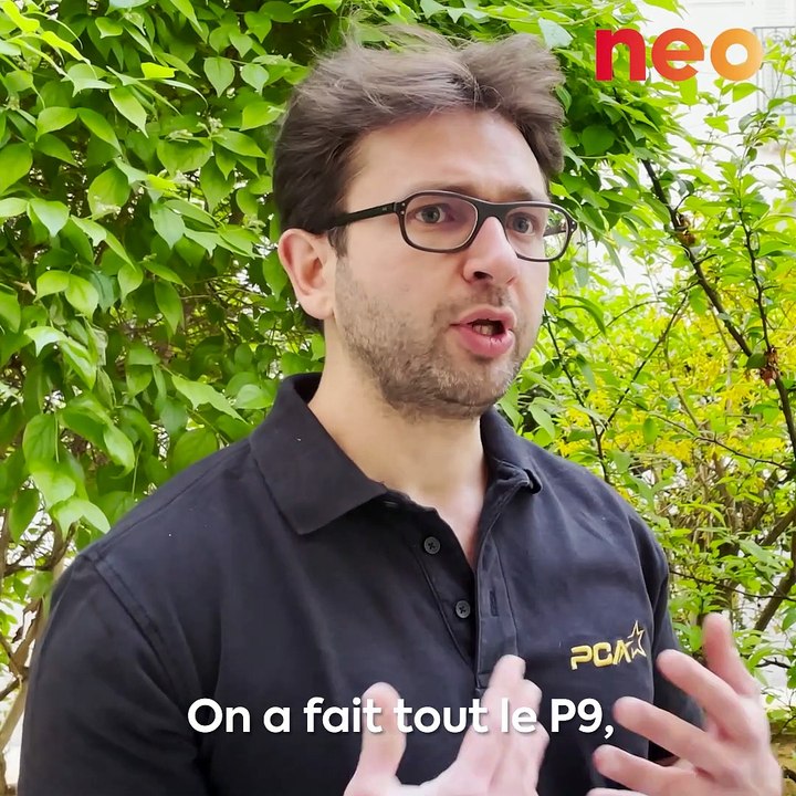 François-Xavier a un drôle de métier : il certifie des cartes Pokémon ...