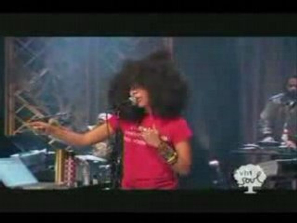 Erykah Badu - Soldier (LIVE @ VH1 Soul Stage) - Vidéo Dailymotion