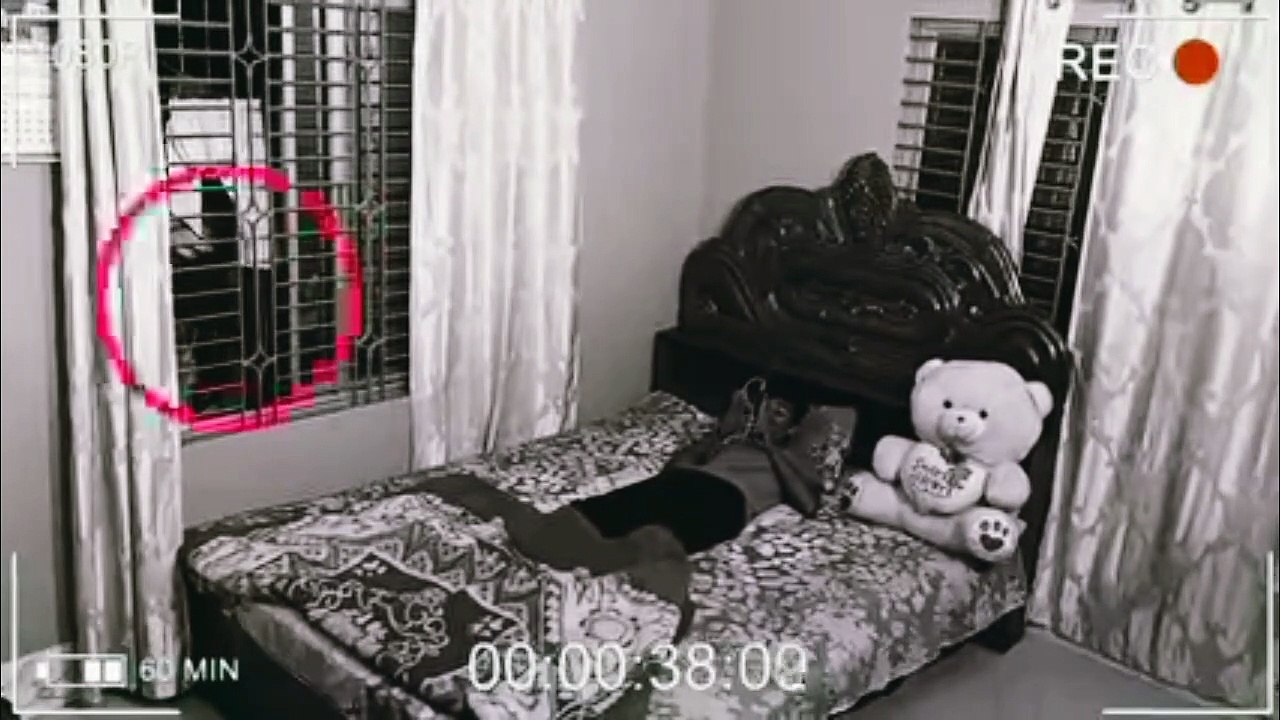 Ghost attack sleeping man - video Dailymotion
