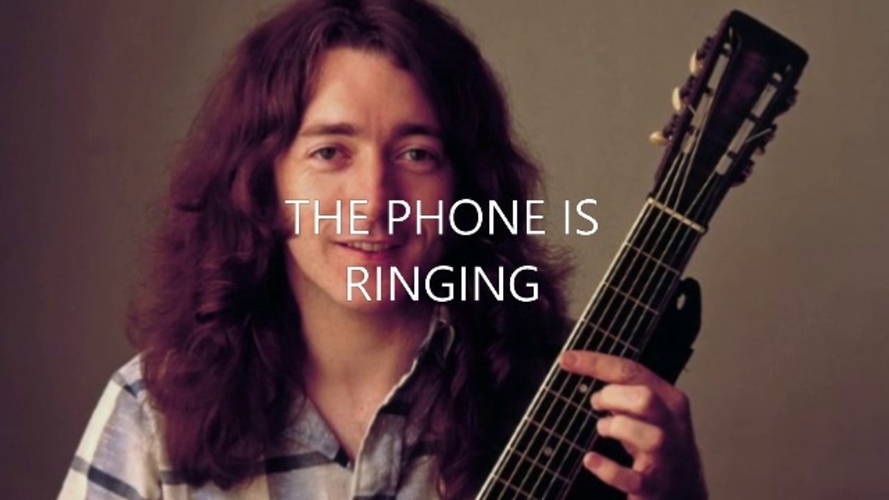 the phone is ringing - Vidéo Dailymotion