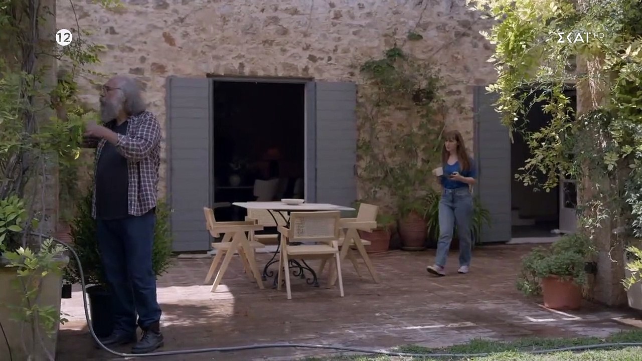 ΓΛΥΚΑΝΙΣΟΣ - ΕΠΕΙΣΟΔΙΟ 3 - video Dailymotion