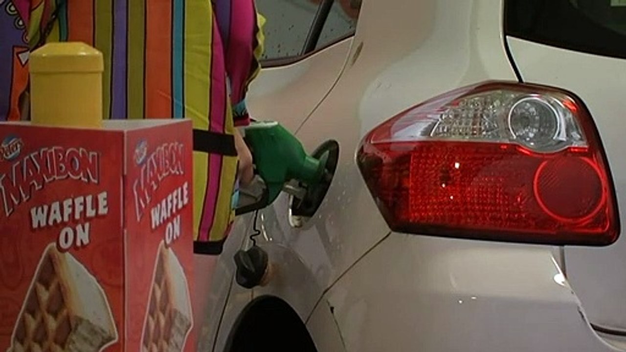 Fuel excise cut to end tonight with prices expected to rise - video ...