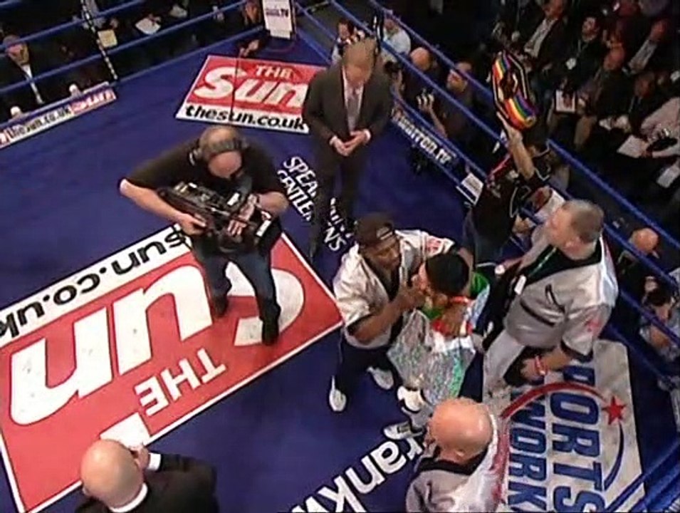 Amir Khan vs Scott Lawton (06-10-2007) Full Fight - video Dailymotion