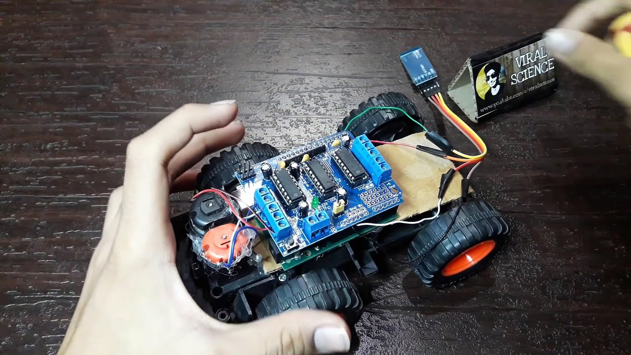 How to make Smartphone (Bluetooth) Control Car - video Dailymotion