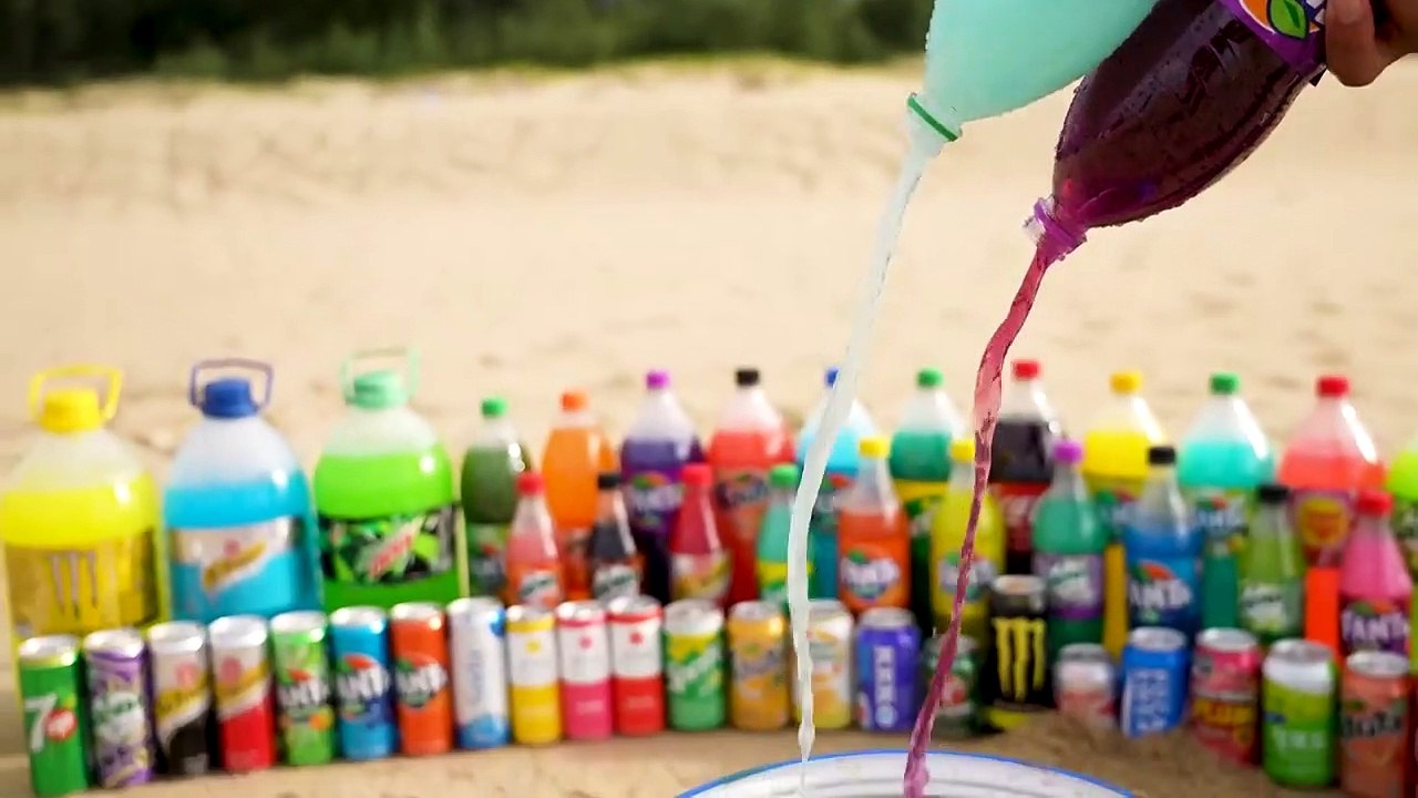 Big Balloons of Coca-Cola & Fanta, Monster, Mtn Dew, Schweppes and ...