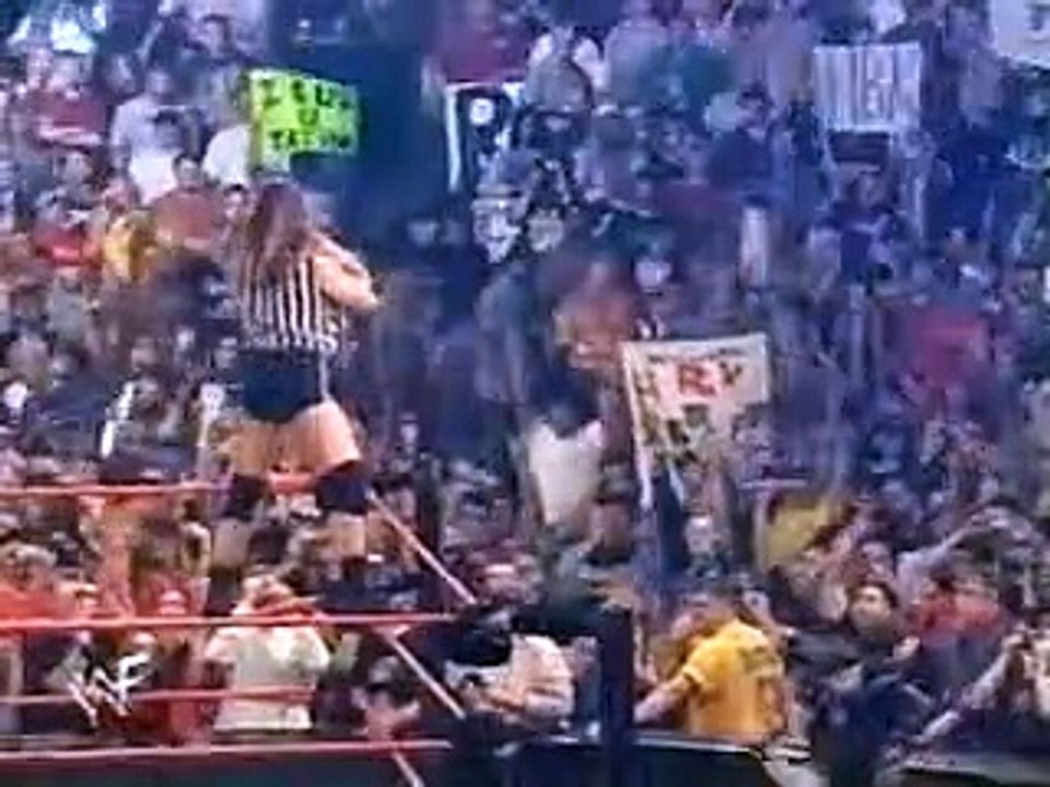 WWF Judgment Day 2000 - The Rock Vs Triple H - Video Dailymotion