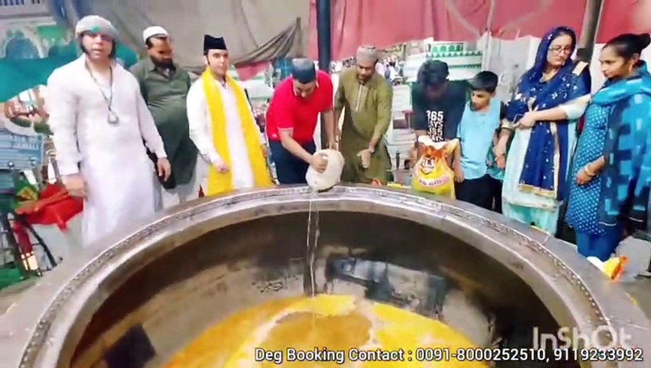 Ajmer Sharif Dargah Deg me Langar kese banta he - video Dailymotion