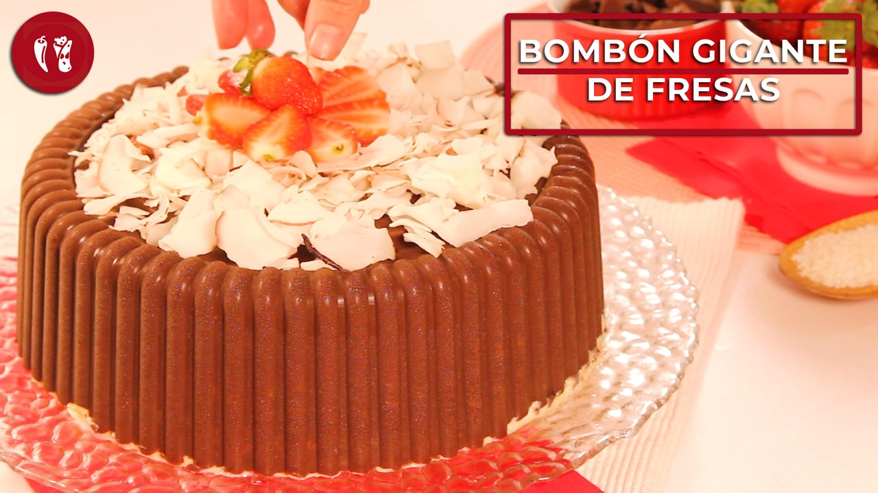 Bombón gigante de fresas | Receta de postre internacional | Directo al ...