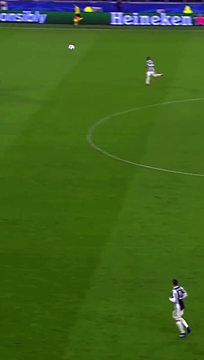 Bicycle kick from CR7 - Video Dailymotion