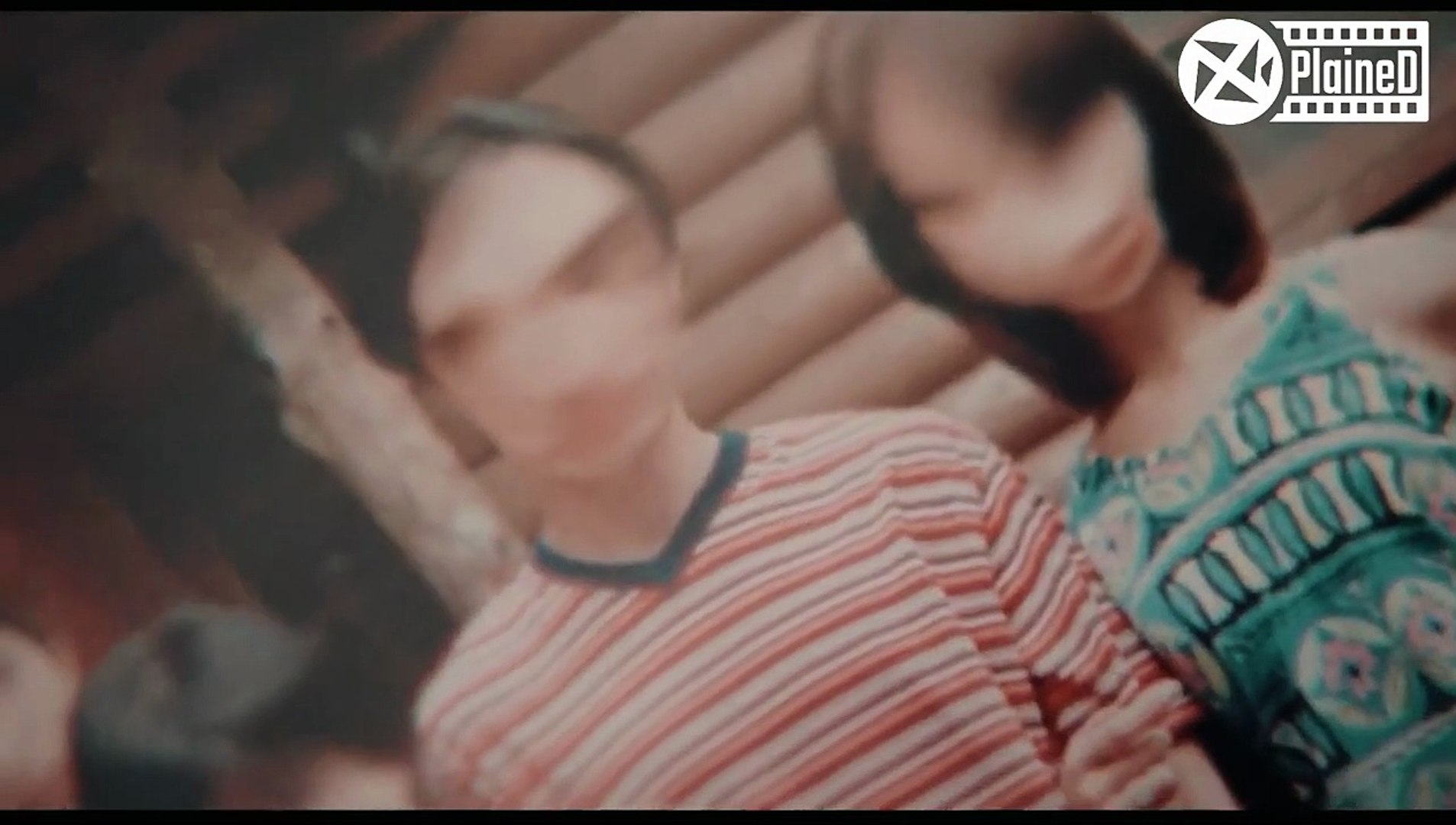 The Ring Distorted Face