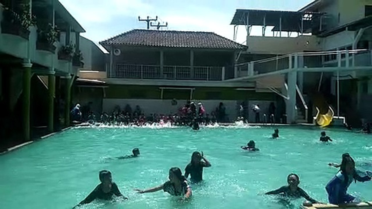 berenang - Video Dailymotion