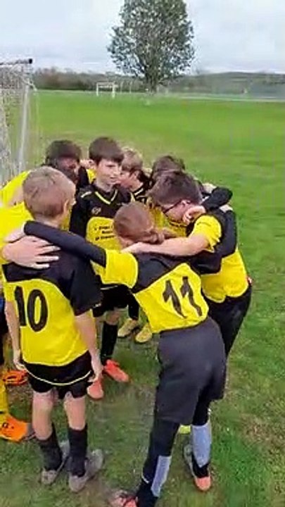 La victoire des U13B, le 05/11 - Vidéo Dailymotion