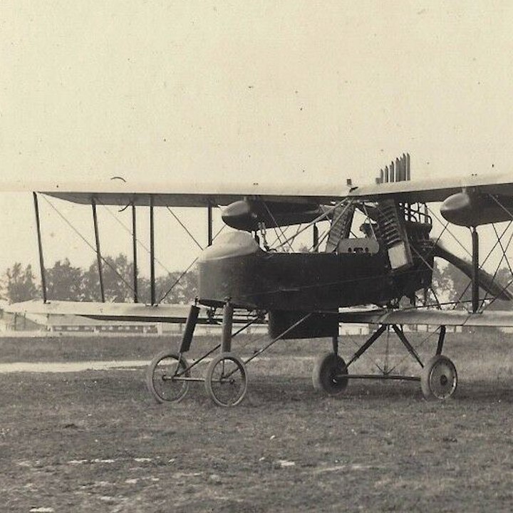 Le premier drone de l’histoire a décollé en France… en 1917 - video ...
