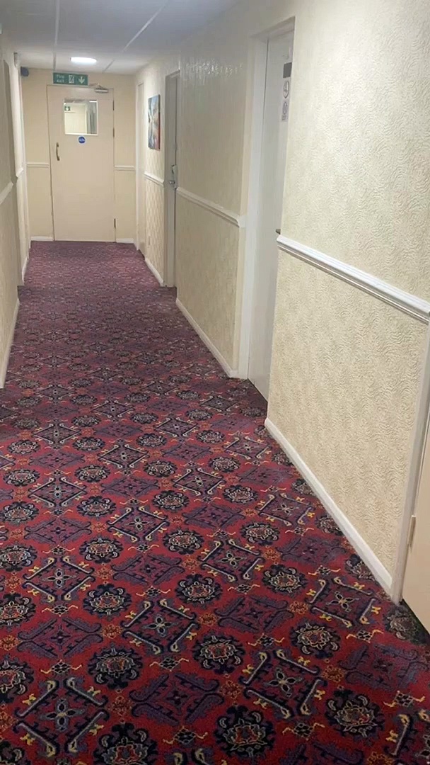 KentOnline reporter James Pallant visits Folkestone's Grand Burstin