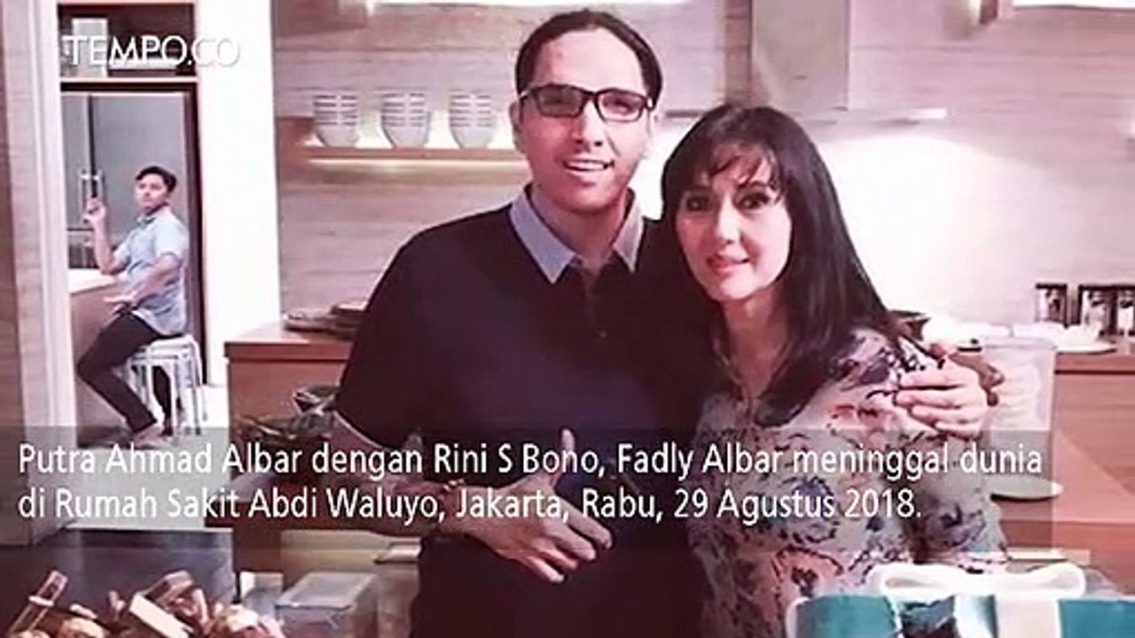 Rini S Bono Tak Hadiri Pemakaman Faldy Albar - video Dailymotion