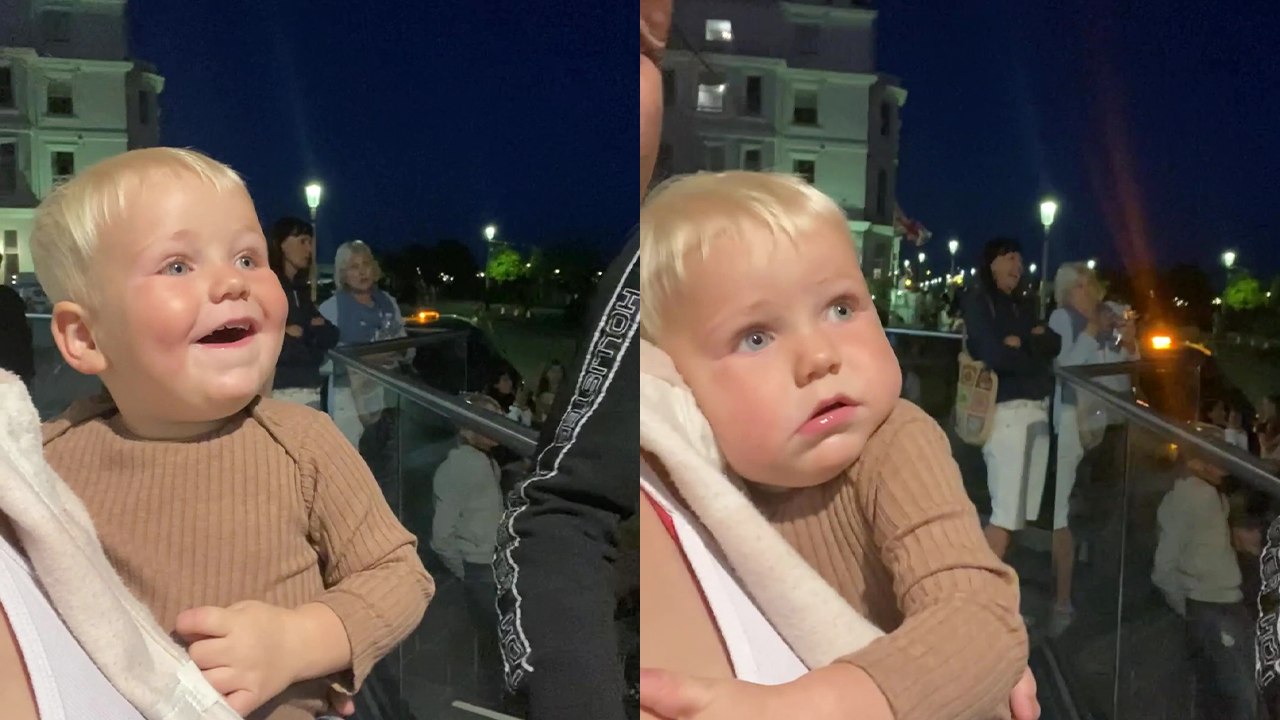 Toddler adorably hugs his mom after getting scared by NOISY fireworks ...