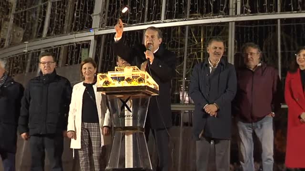 La Navidad ya luce en Vigo - Vídeo Dailymotion