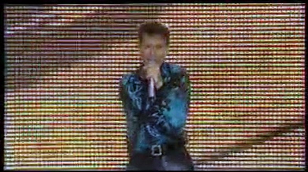 Cliff Richard - Whole Lotta Shakin' Goin' On - video Dailymotion