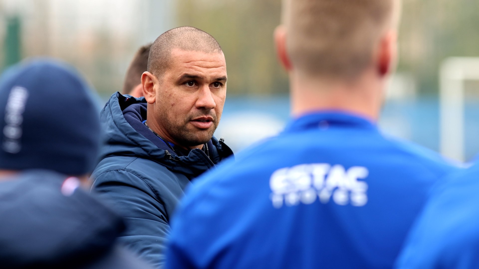 En immersion avec le groupe troyen