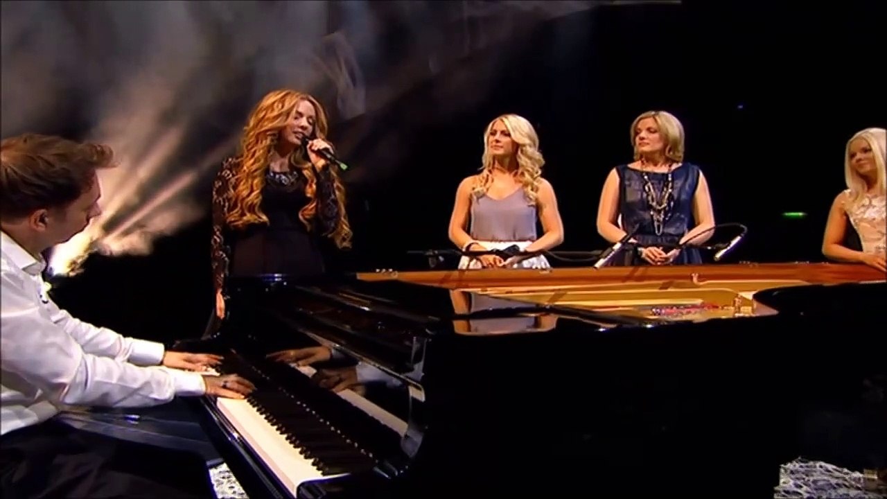 Celtic Woman — “Away In A Manger” – Lisa - (live) - Vidéo Dailymotion