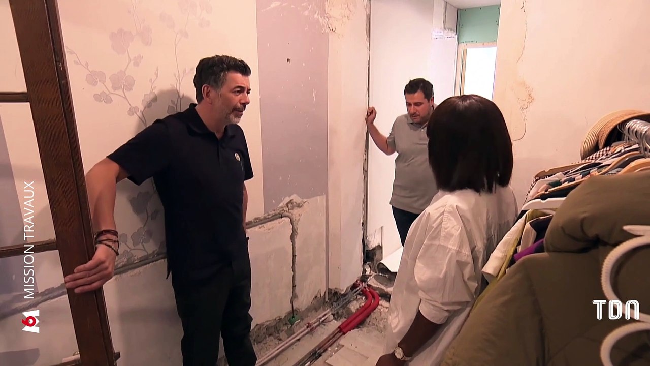 Mur porteur cassé, trous dans le sol : Stéphane Plaza sous le choc face ...