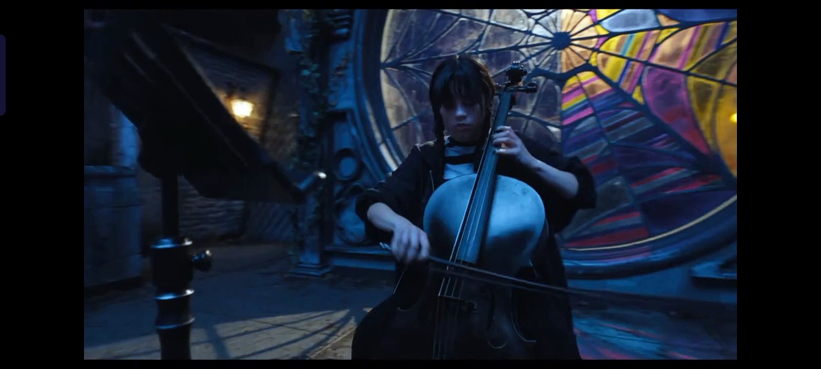 Movie scene - Wednesday playing cello - Video Dailymotion