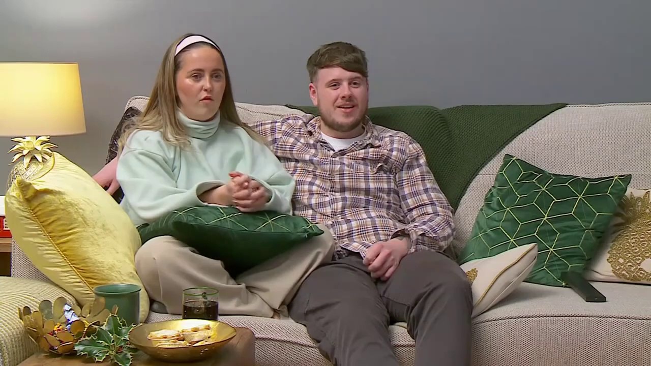 Gogglebox UK S20E16 (2022) - Dailymotion Video