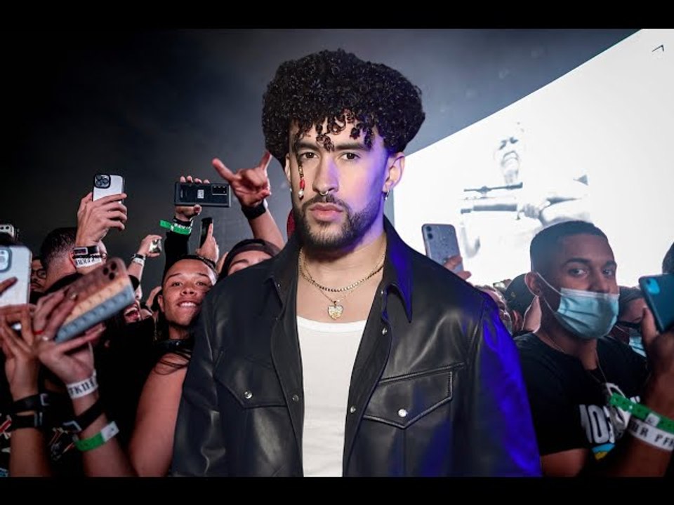 Bad Bunny's reason for tossing fan's phone into water divides internet ...