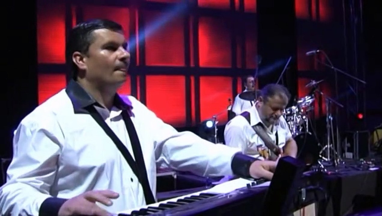 Opet bih do dna - Sinan Sakic (uzivo) - video Dailymotion