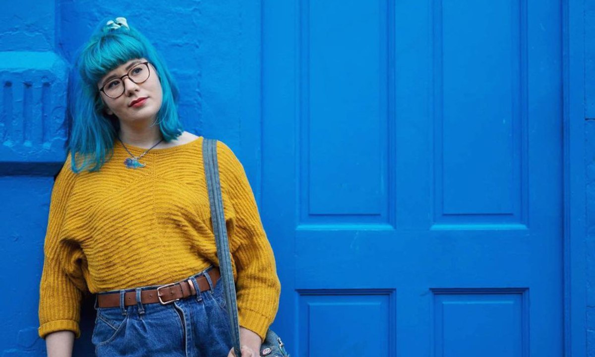 Rowan Ellis Writes “A Gay Girl’s Guide to Life” - video Dailymotion