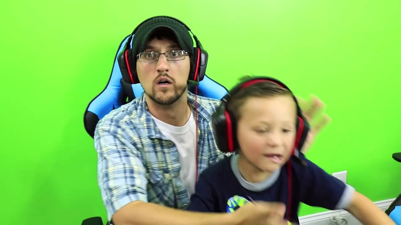 DAD CAPTURED! Bendy and the Ink Machine #3 Haunts Our House FGTEEV ...