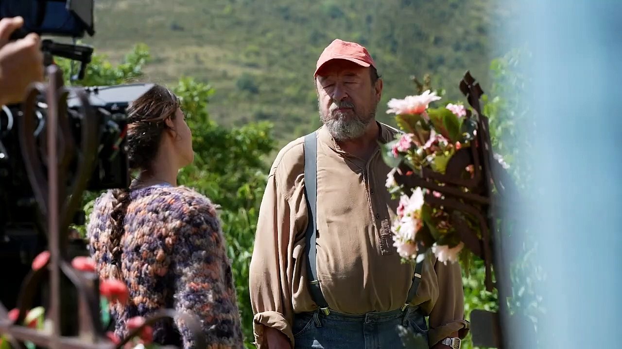 Els encantats | movie | 2023 | Official Featurette - video Dailymotion