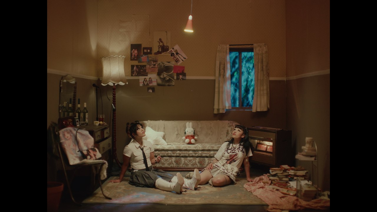 Cat & Calmell - Feel Alive - video Dailymotion