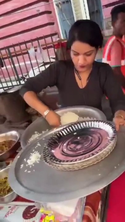 Nondini's hotel // viral hotel // famous nandini - video Dailymotion