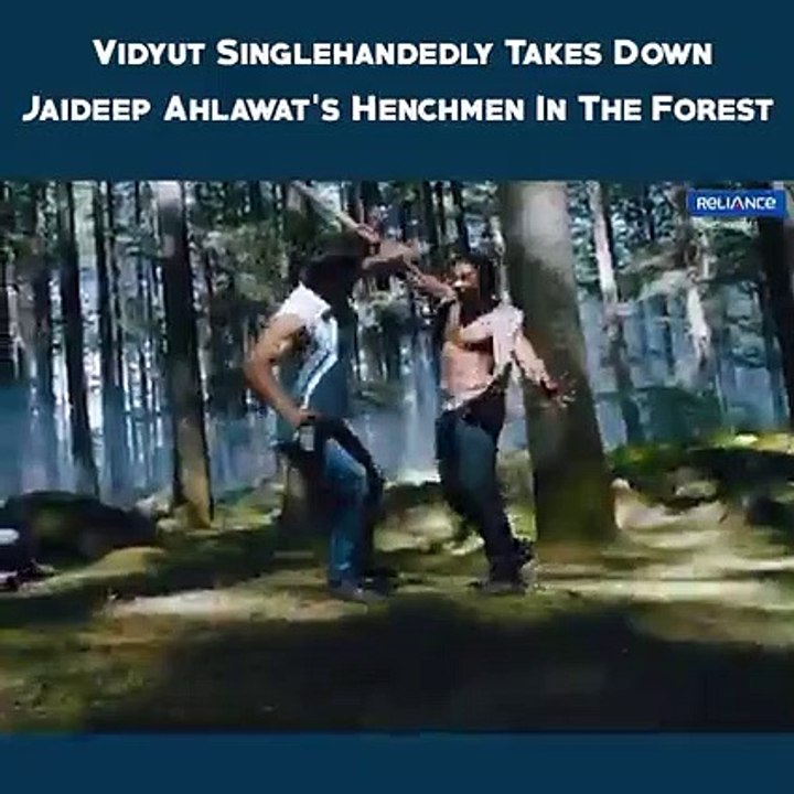 Vidyut Singlehandedly Takes Down Jaideep Ahlawat's Henchmen In The ...