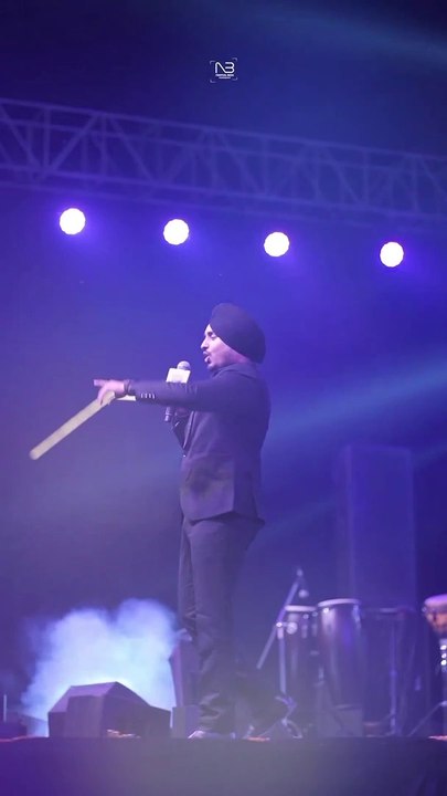 Eh_Sirf_Ek_Song_Nai_Aa.._Eh_Ek_Bachay_Di_Apne_Bapu_Lai_Feelings_ne..%F0 ...