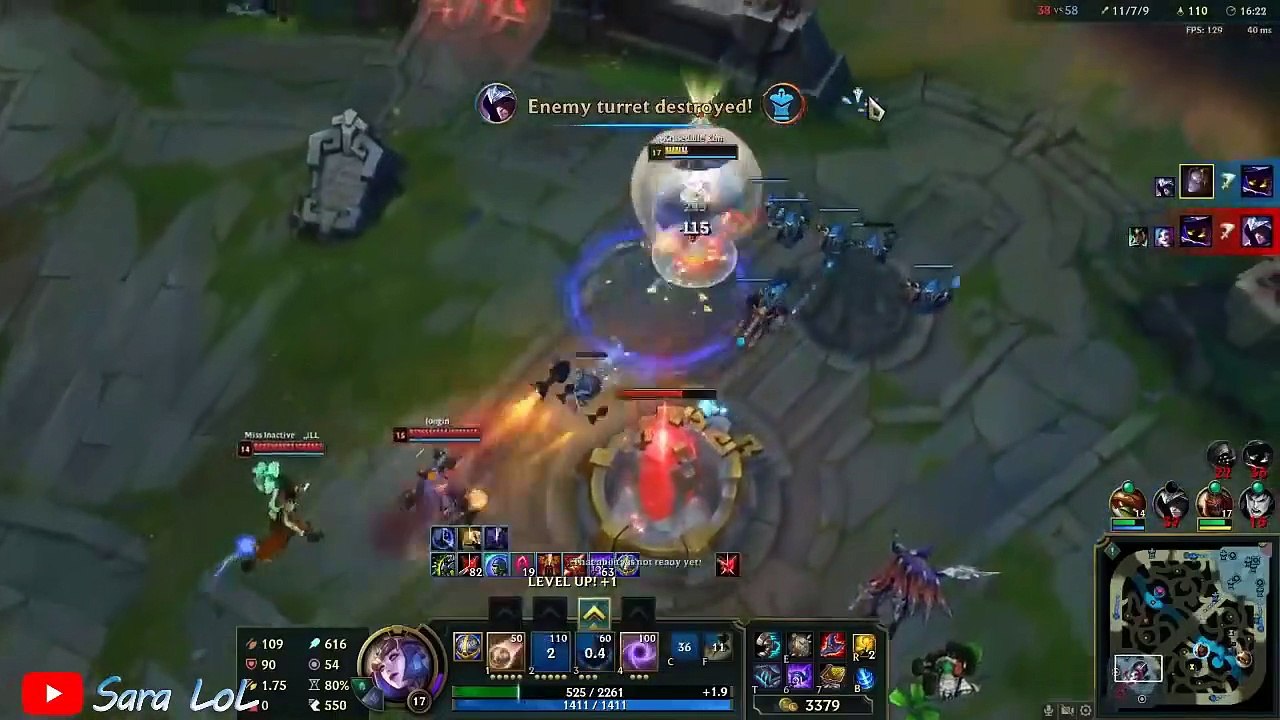 BEST 200 IQ PLAYS & OUTPLAYS #12 (Varus vs Xayah, Evelyn Pentakill...) - video Dailymotion