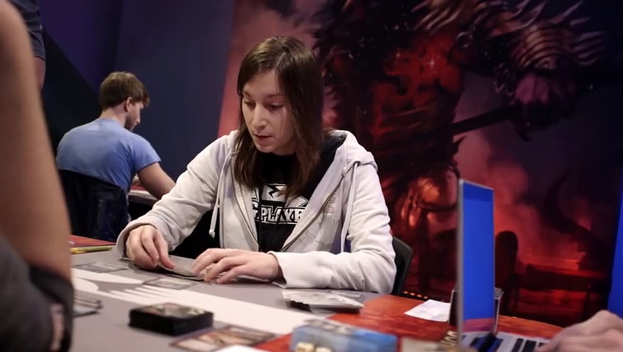 Enter the Battlefield: Life on the Magic - The Gathering Pro Tour ...
