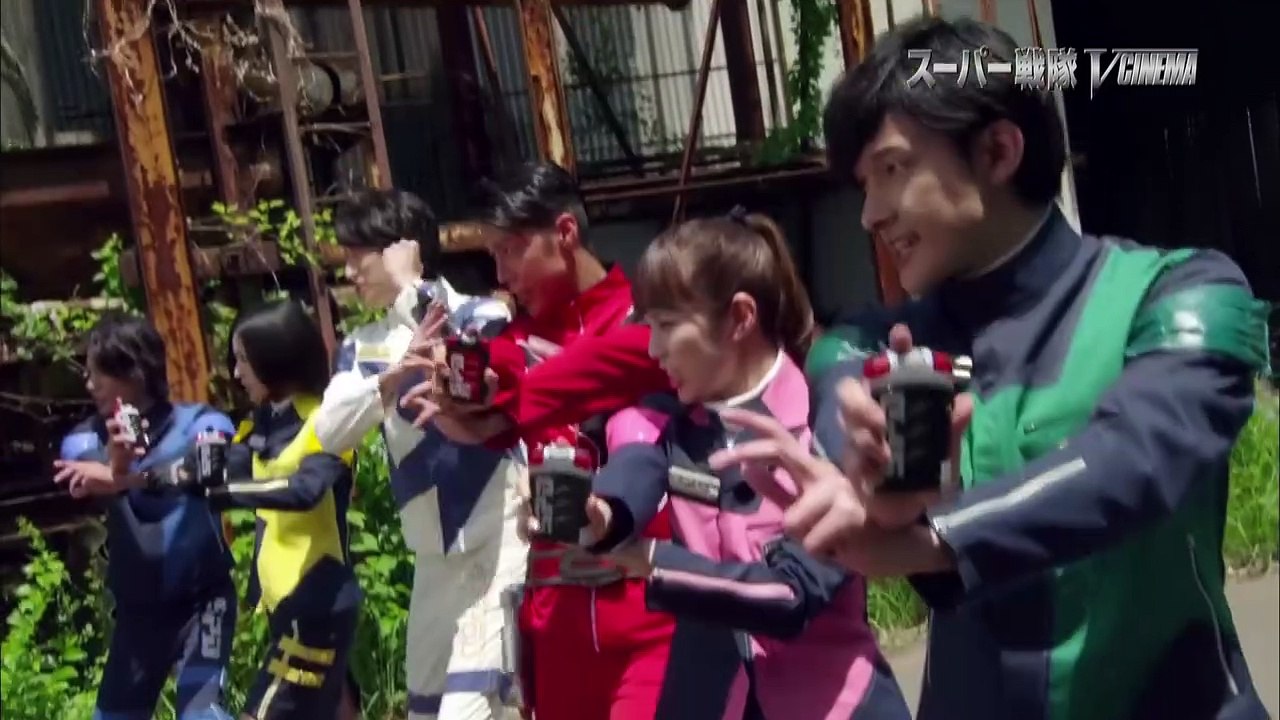 Tokusou Sentai Dekaranger: 10 YEARS AFTER | movie | 2015 | Official ...