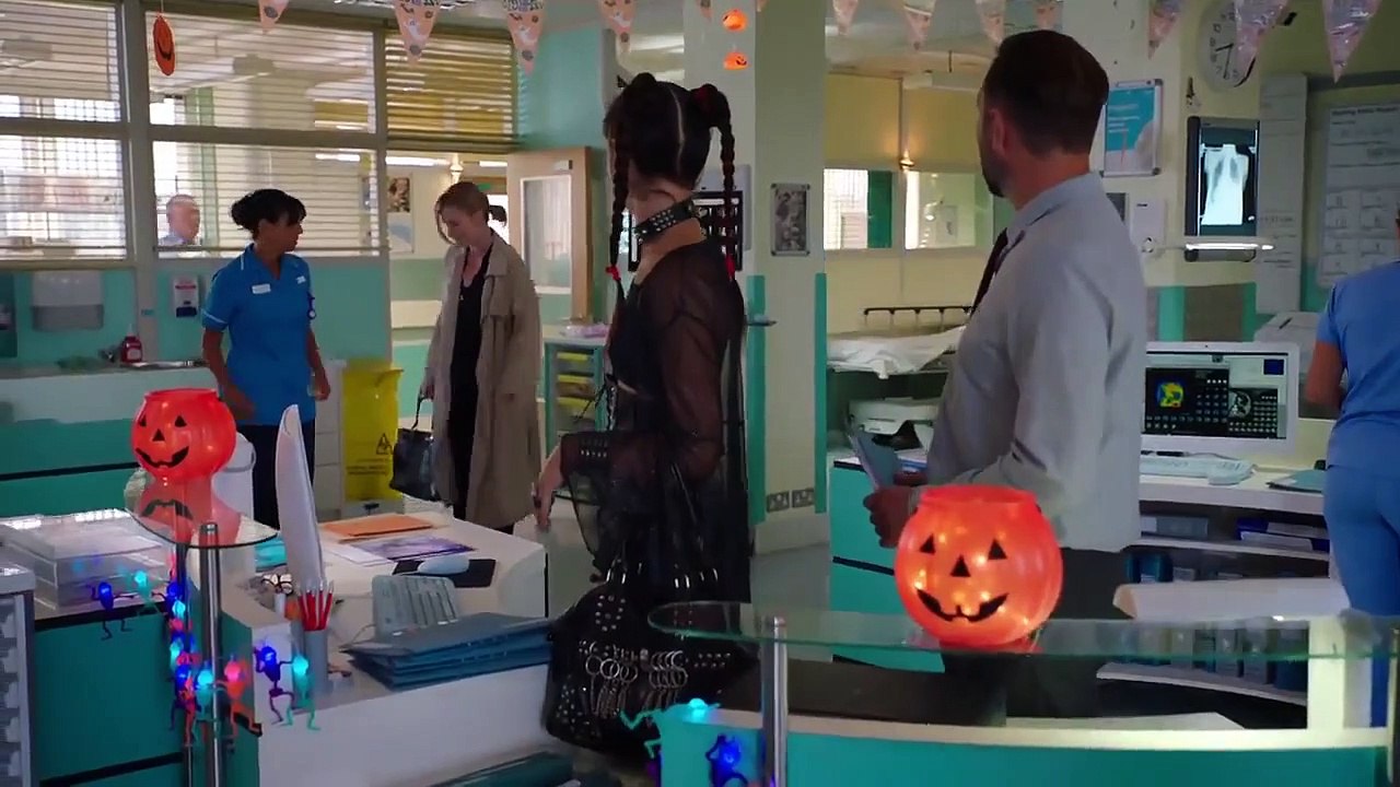 Holby City - Se20 - Ep44 - The Family You Choose HD Watch - video Dailymotion