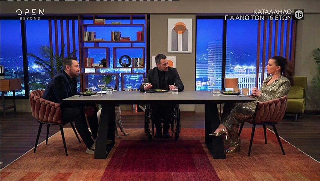 Αποκαλυπτική η Φωτεινή Δάρρα: «Μύριζε ο άλλος και δεν ήξερα τι να κάνω ...